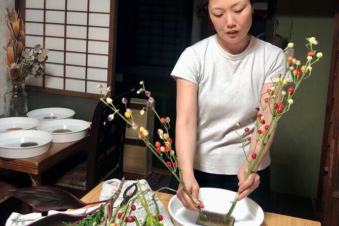 Hands-On Ikebana Making with a Local Expert in Kobe - Analyzing the Value