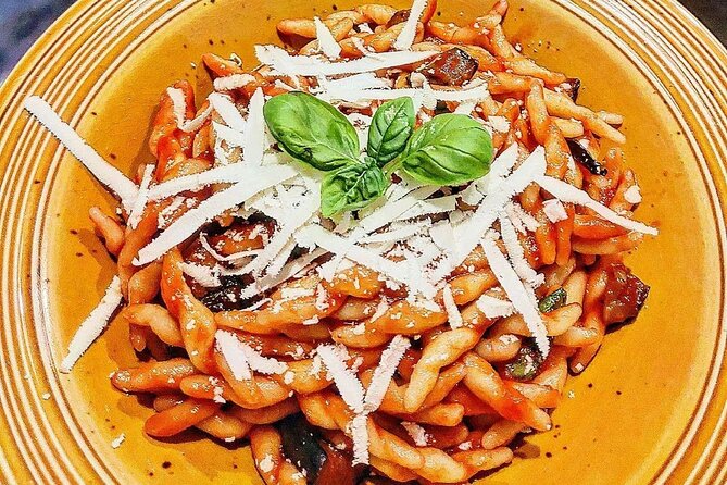 Hands-On Pasta and Tiramisu Class in Positano With Local Family - Hands-On Experience in a Locals Home