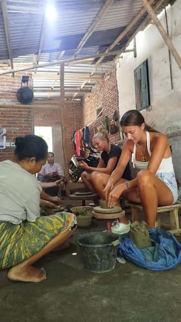 Hands-On Pottery Workshop and cooking class - An In-Depth Look at the Pottery and Cooking Experience
