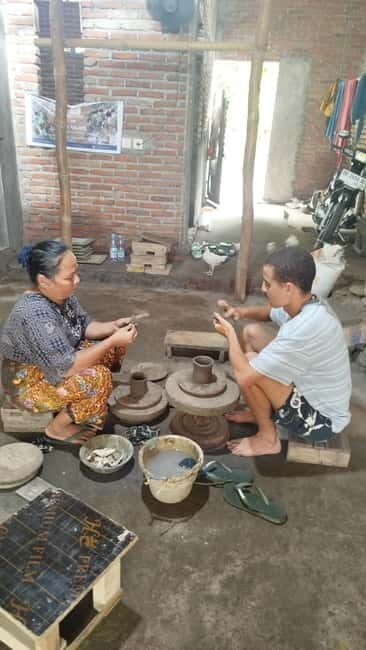 Hands-On Pottery Workshop and cooking class - Who Will Love This Experience?