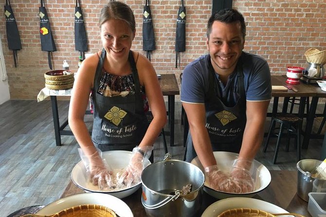 Hands on Thai Cooking Class and Market Tour - The Value of This Tour