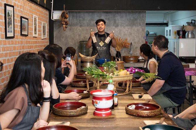 Hands on Thai Cooking Class and Market Tour - The Experience Itself: A Closer Look