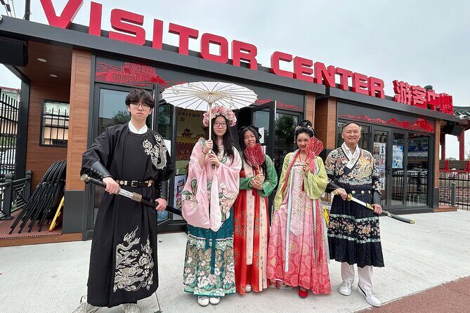 Hanfu Chinese Traditional Costume Try on - Exploring the Hanfu Chinese Traditional Costume Try-on in Chicago