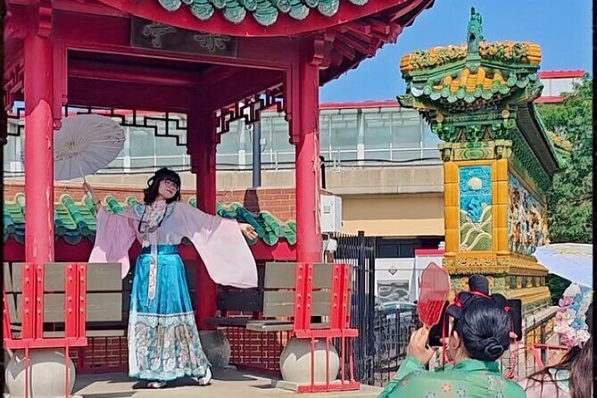 Hanfu Chinese Traditional Costume Try on - Who Should Consider This Experience?