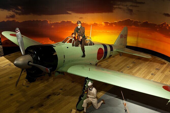 Hangar Guided Tour - What Makes the Hangar Guided Tour Stand Out?