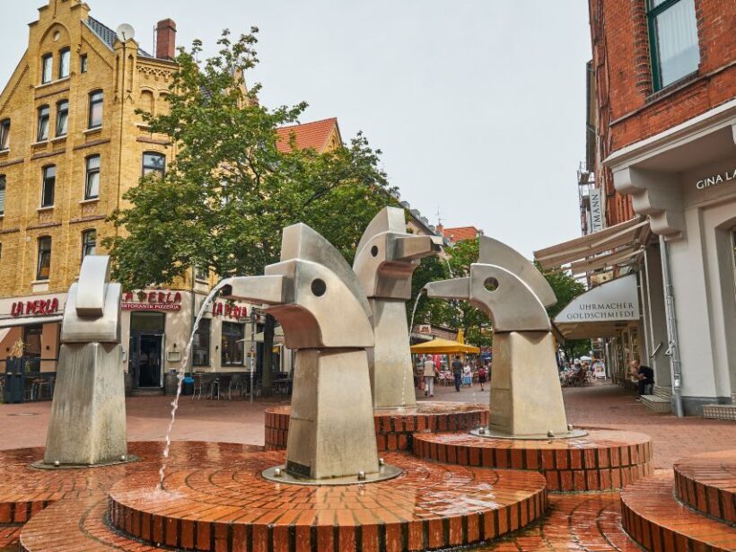 Hannover: Guided Walking Tour of the List District - Practical Details and Tips