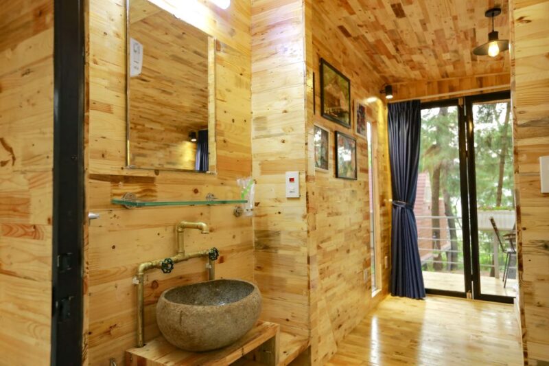 Hanoi: 2-Day Lan Ha Bay and Cat Ba National Park with Hiking - Who Should Consider This Tour?