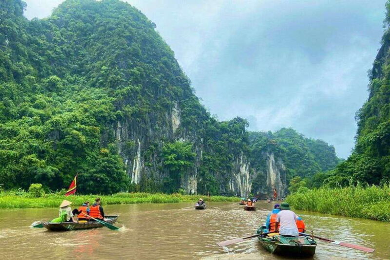 Hanoi: 2-Day Trang An, Tam Coc, Hoa Lu, Mua Caves Trip - Who This Tour Suits Best