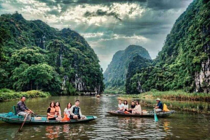 Hanoi: 3-Day Halong Bay and Ninh Binh Tour with Cruise - Key Points
