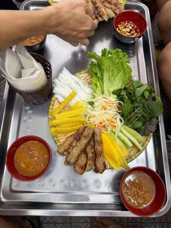 Hanoi: 3 Hours of The Street Food Tour with local delicacies - Practical Details: What You Need to Know