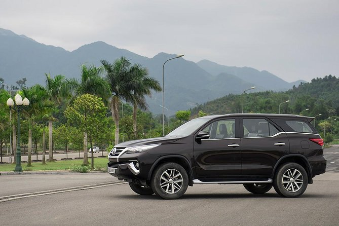 Hanoi Airport Arrival Private Transfer By Luxury Car (4 Seats Car) - Introducing the Hanoi Airport Arrival Private Transfer by Luxury Car