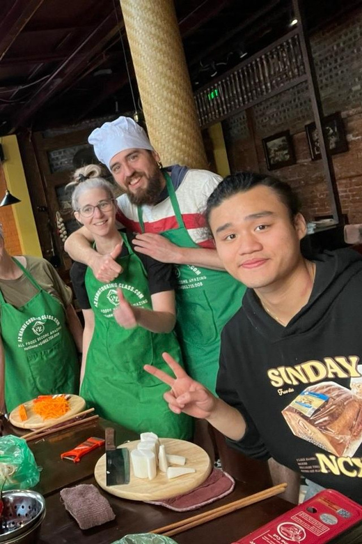 Hanoi Authentic Cooking Class and Local Market With Chef - An Authentic Vietnamese Experience: Hanoi Cooking Class with a Local Market Visit