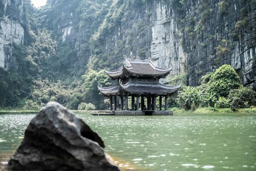 Hanoi: Bai Dinh Pagoda, Mua Cave, Trang An Tour BEST SELLER - Visiting Bai Dinh Pagoda: The Largest Spiritual Complex
