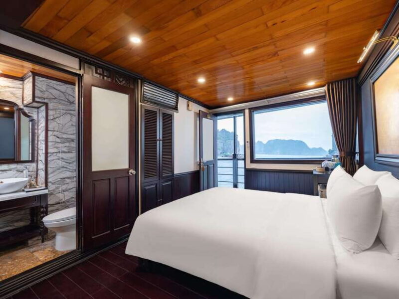 Hanoi: Breathtaking Beauty Bai Tu Long 2-Day Scenic Cruise - Exploring the Itinerary in Detail