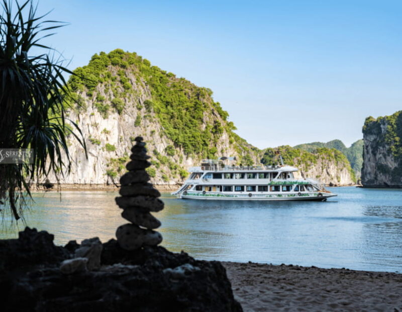 Hanoi: Cat Ba, Lan Ha & Ha Long Bay Luxury Cruise with Lunch - Exploring Viet Hai Village