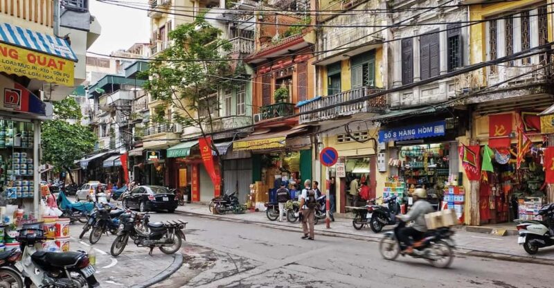 Hanoi city tour by walking (no food) with train street - Who Will Love This Tour?