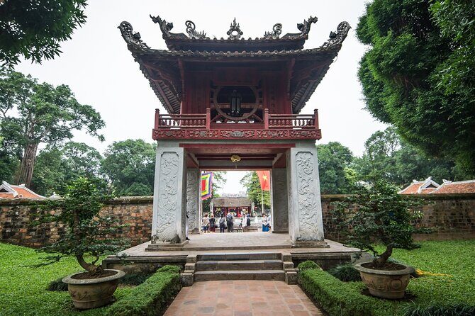 Hanoi City Tour Full Day included Guide, Entrance Fees and Lunch - Transportation and Group Size