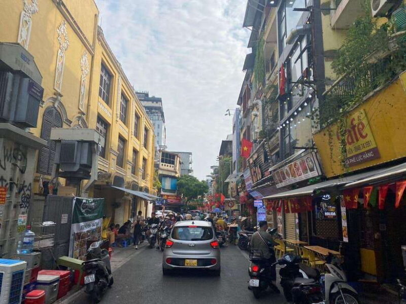 Hanoi City Tour: Private Half-Day & Train Street Visit - Key Points