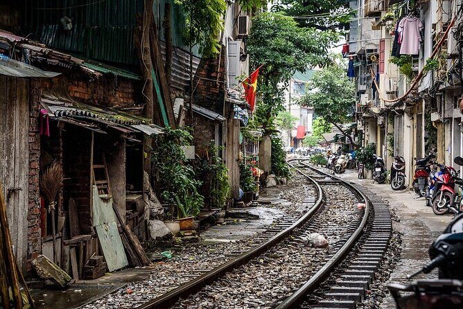 Hanoi City Walking Tour with Local Guide and Train Street - Who will love this tour?