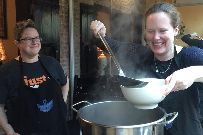 Hanoi Cooking Class and Market Tour in Ancient House - Key Points