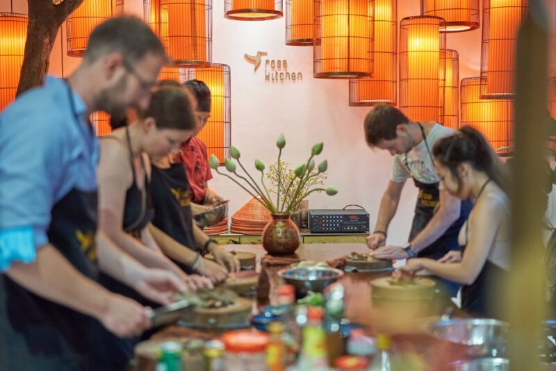 Hanoi: Cooking Class in a Local Villa with Market Tour - Key Points