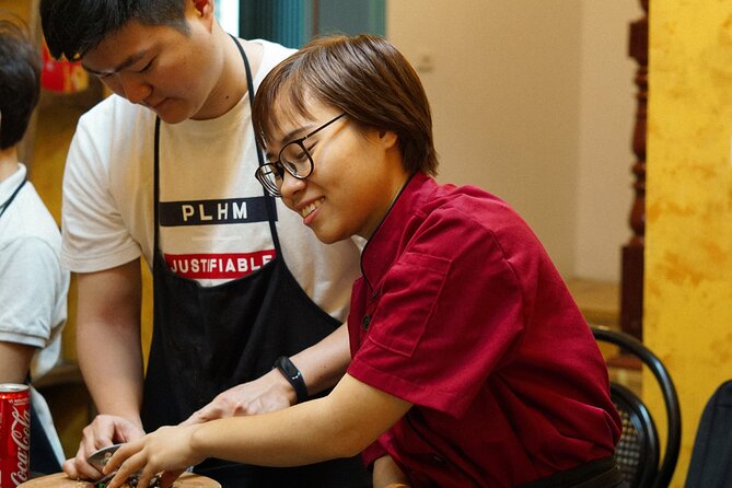 Hanoi Cooking Class: Local Market Tour & Free Local Wine Tasting - Practical Aspects & Tips