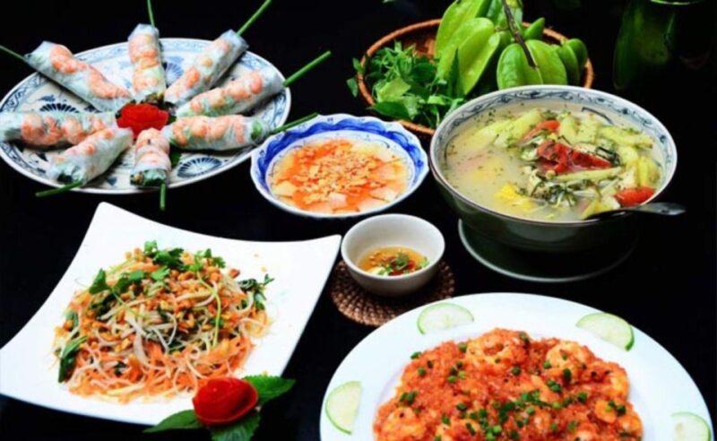 Hanoi Cooking Class (Vietnamese meal) - Who Should Consider This Experience?