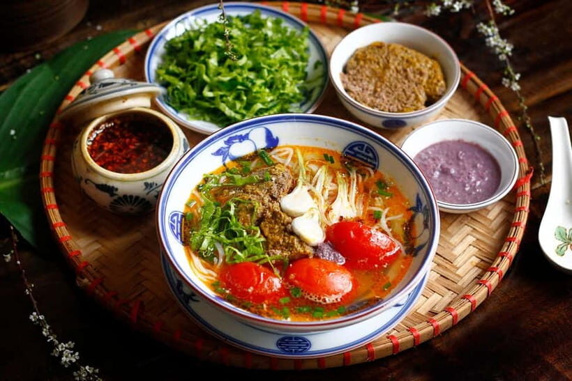 Hanoi: Enjoy lunch with Special Food Walking Tour - What to Expect on the Tour