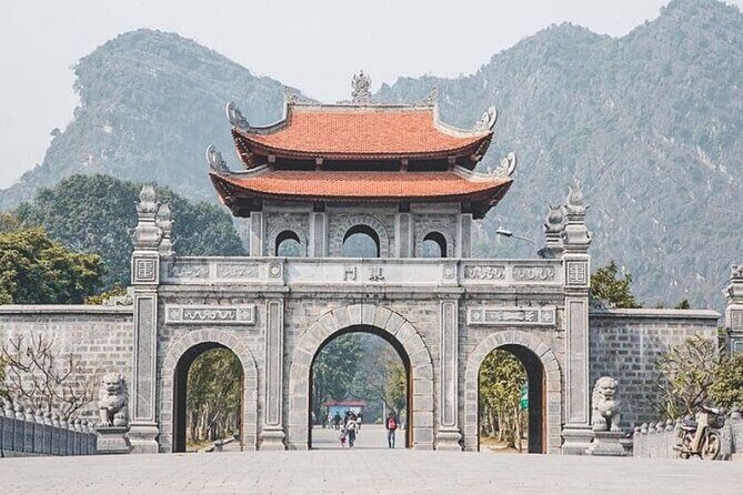 Hanoi Epic tour 4D3N Hanoi - Ninh Binh - Halong Bay - Authentic Experiences and Key Highlights