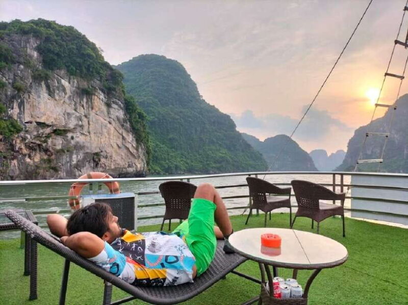 Hanoi: Full-Day Halong Bay Cruise with Swimming & Kayak Tour - Returning to Hanoi: A Long but Worthwhile Day