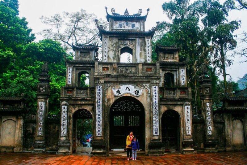 Hanoi: Full-Day Pilgrimage to Perfume Pagoda - Additional Sacred Sites