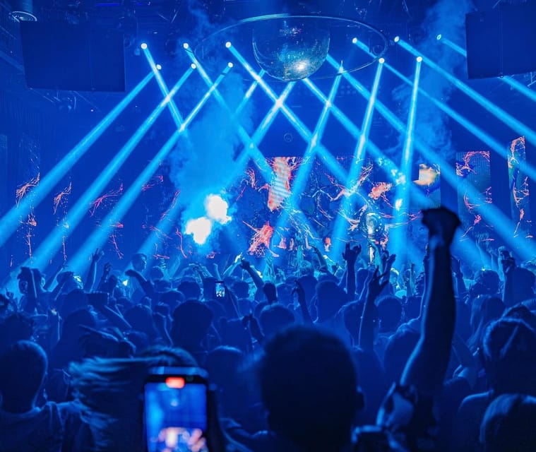 Hanoi: Guided Bar Crawl with Drinks and Nightclub Entry - Why This Tour Offers Good Value