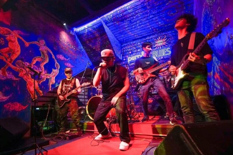 Hanoi: Guided Bar Crawl with Drinks and Nightclub Entry - FAQ