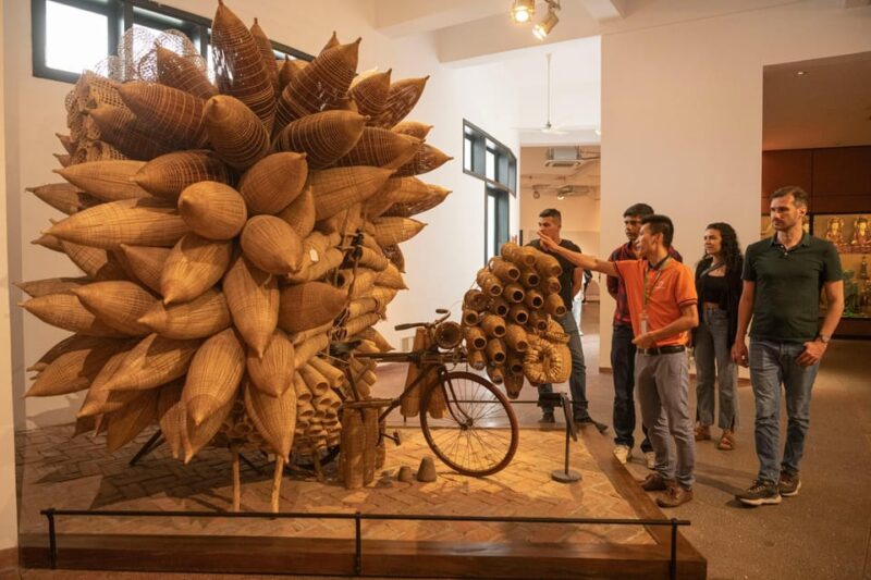 Hanoi: Guided City tour - Discover the Heart of Vietnam - Transportation & Group Size