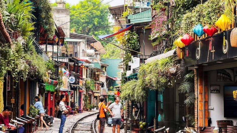 Hanoi: Guided Food Tour with Train Street Visit - The Food & Cultural Value