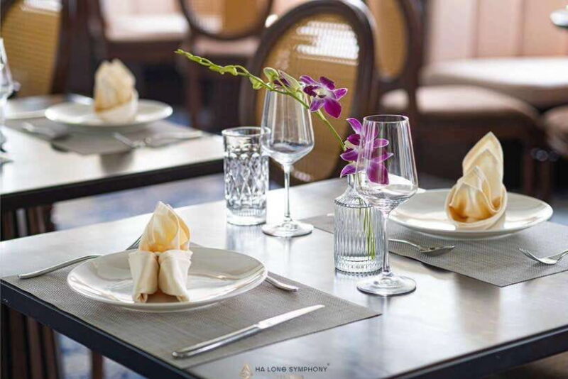 Hanoi: Ha Long Bay Full Day Trip with Luxury Cruise - Key Points