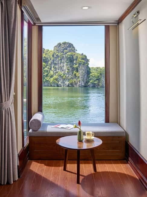 Hanoi: Ha long & Lan Ha Bay 5* cruises: bancony, all meals - Authenticity and the Real Experience