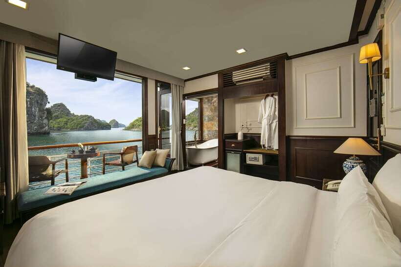 Hanoi: Halong Bay 6 Stars Cruise w/ Private balcony, bathtub - An In-Depth Look at the Experience