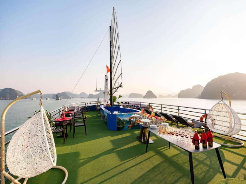 Hanoi: Halong Bay Cruise, Amazing Cave, Titov Island & Kayak - FAQ