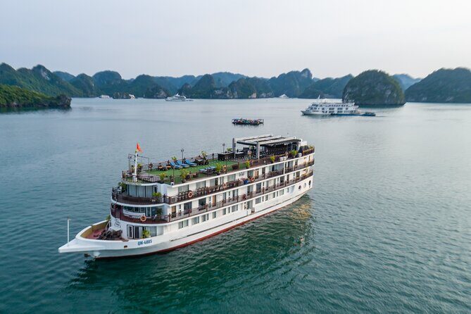 Hanoi - Halong Bay Cruise Package 4Days-3Nights - Day 1: Welcome to Hanoi