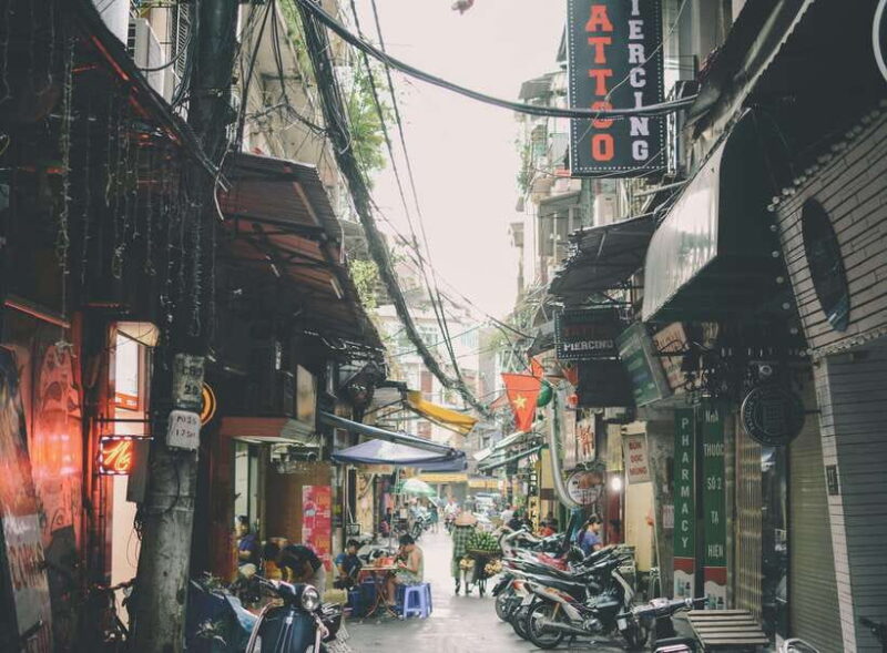 Hanoi Hidden Gems: Old Quarter & Train Street Walking Tour - Practical Tips for Travelers