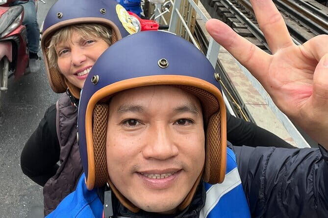 Hanoi Highlights Private Vespa Tour with Street Foods (4.5 hours) - Introduction