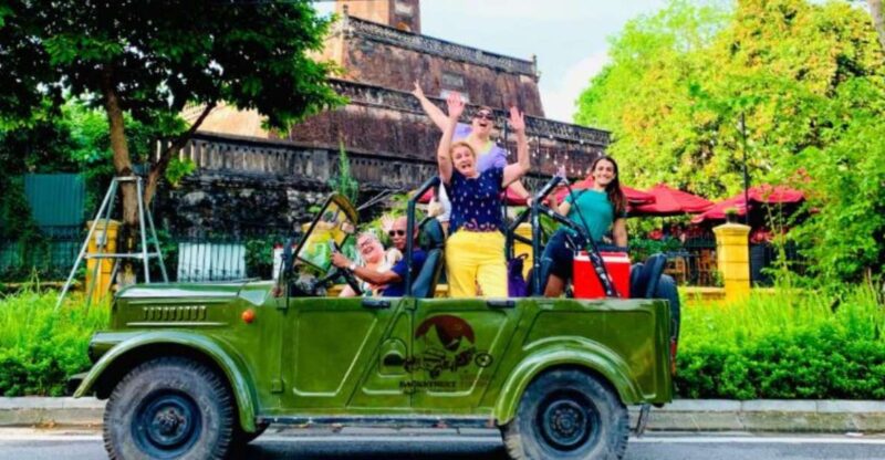 Hanoi Historic Army Jeep: Culture, Sightseeing and Fun - Discovering Hanoi from a Different Perspective