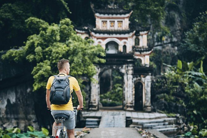Hanoi - Hoa Lu -Tam Coc -Halong Bay 5days/4nights - FAQ
