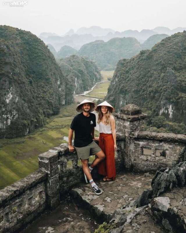 Hanoi: Hoa Lu, Tam Coc, Mua Cave 1-Day Ninh Binh Luxury Tour - Key Points