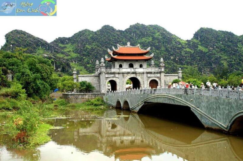 Hanoi: Hoa Lu, Trang An & Mua Cave Day Tour w/ Boat Ride - Key Points