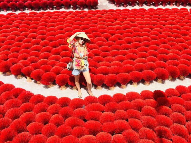 Hanoi: Incense, Hat Making & Lacquer Artisan Village Tour - Itinerary Breakdown