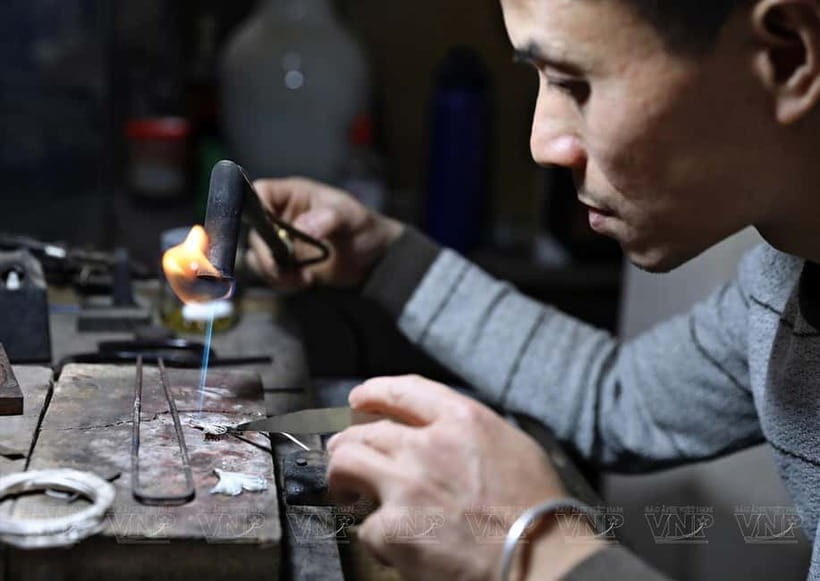 Hanoi: Jewelry Craft Village or Incense Village, Hat Village - Key Points