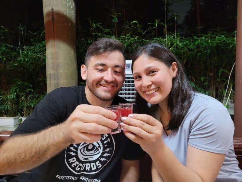 Hanoi: Le Mat Snake Village Tour with 10 Dishes - Key Points