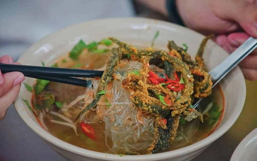 Hanoi: Michelin Guide Street Food Tour with Spa experience - An Introduction to Hanoi’s Food Scene